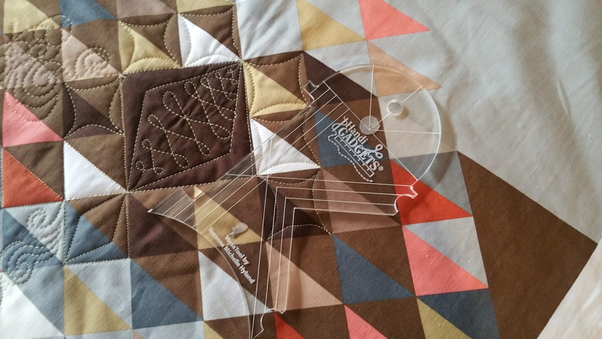 Machine Quilting with Rulers – A video tutorial – Quilting Is My Therapy